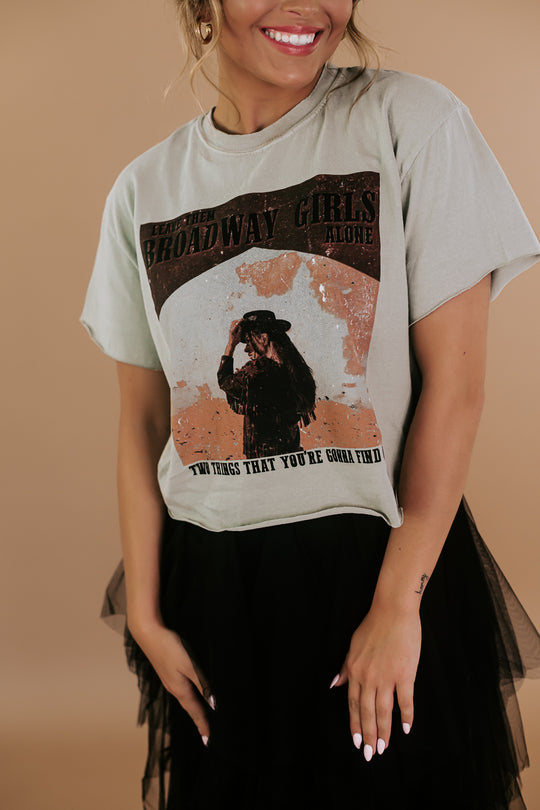 Graphic Tees – Everyday Chic Boutique