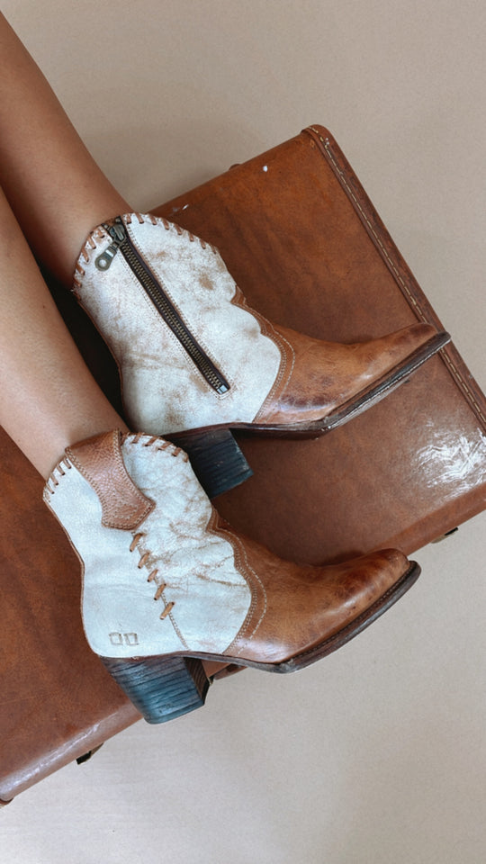 Shoes – Everyday Chic Boutique