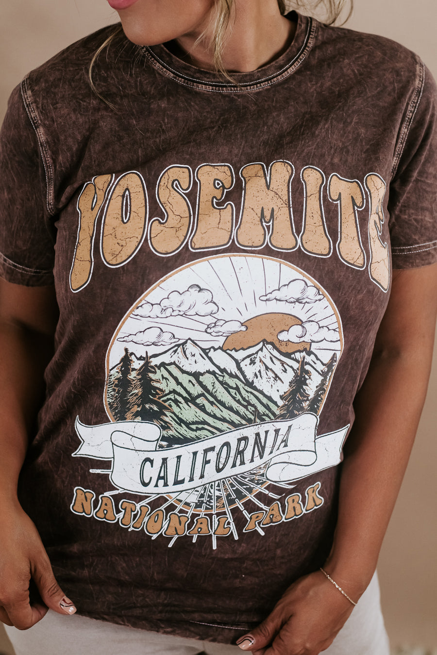 Graphic Tees – Everyday Chic Boutique